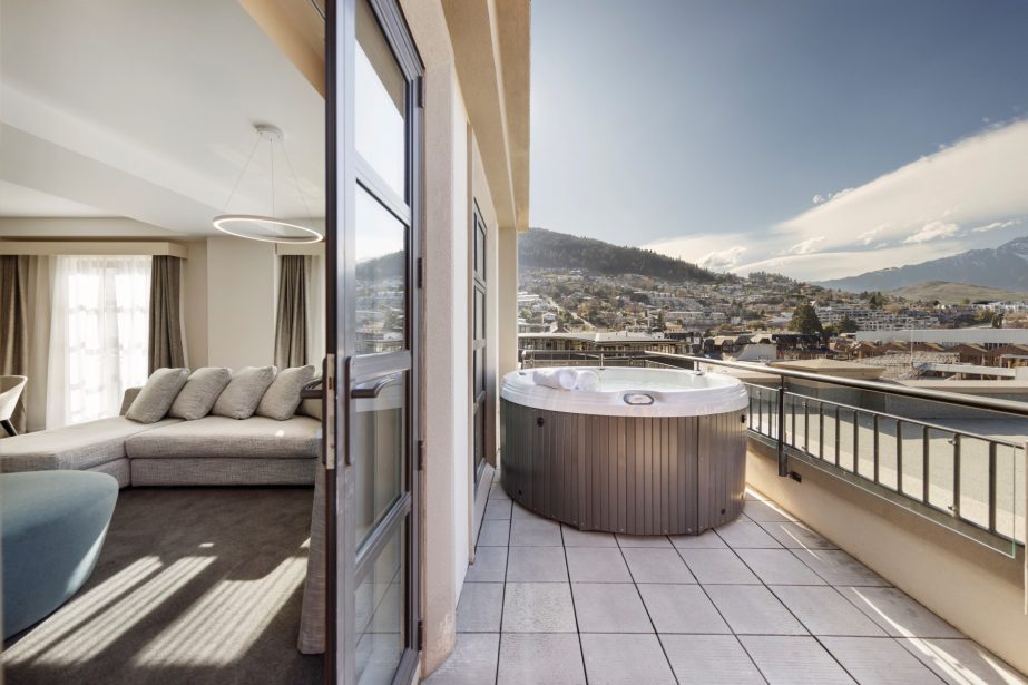 Sofitel Queenstown Hotel and Spa - Opera Suite