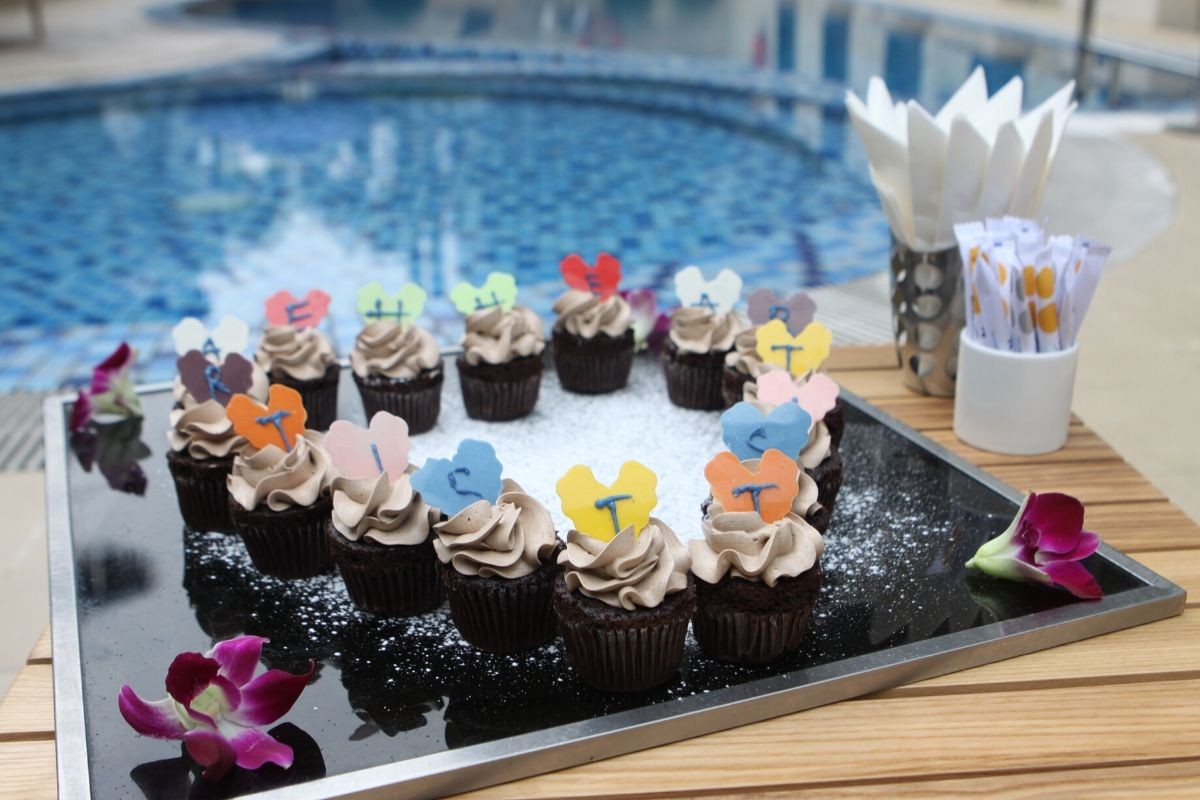 Novotel Suites Hanoi - Pool Bar