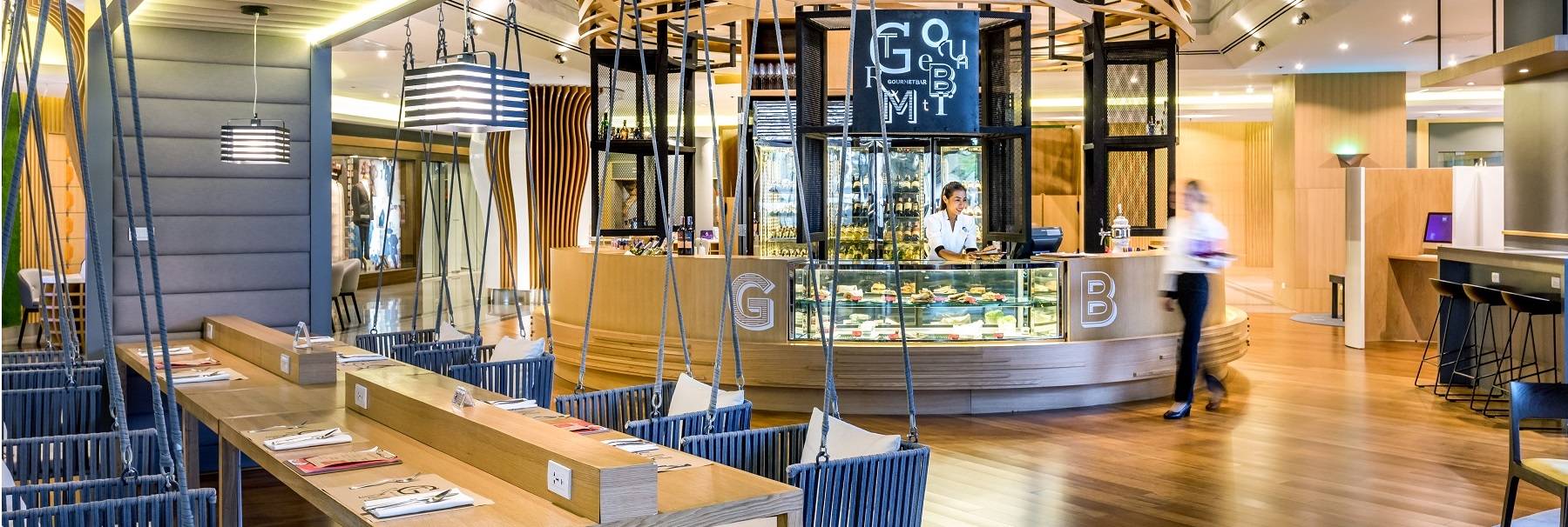 Gourmet Bar | Novotel Bangkok on Siam Square