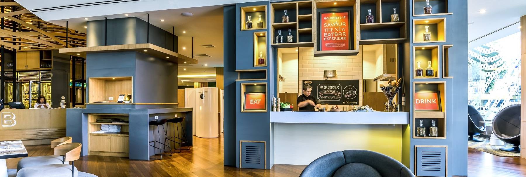 Gourmet Bar | Novotel Bangkok on Siam Square