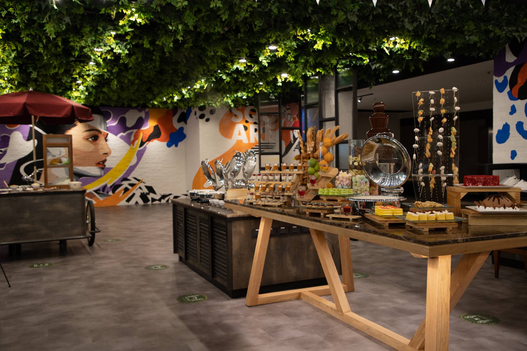 Bars & Restaurants | Novotel Bangkok on Siam Square