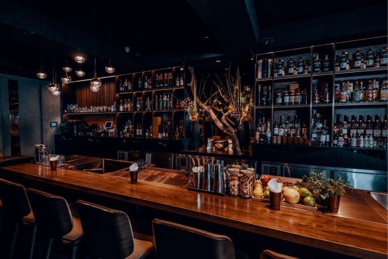 Novotel Danang Premier Han River - 10 Best Bars in Da Nang Worth Visit ...