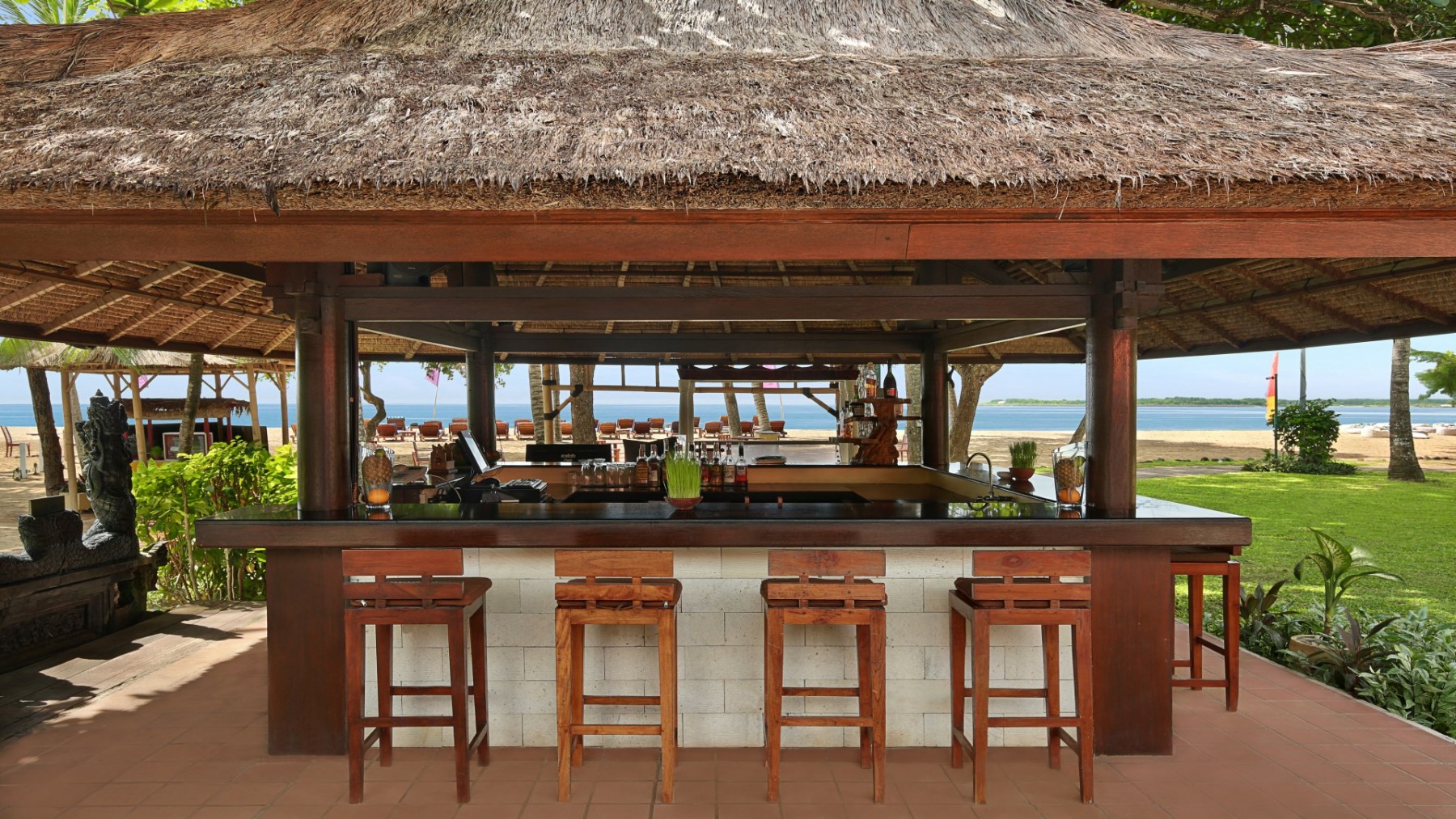 Mercure Bali Sanur Resort - The Breeze Bar