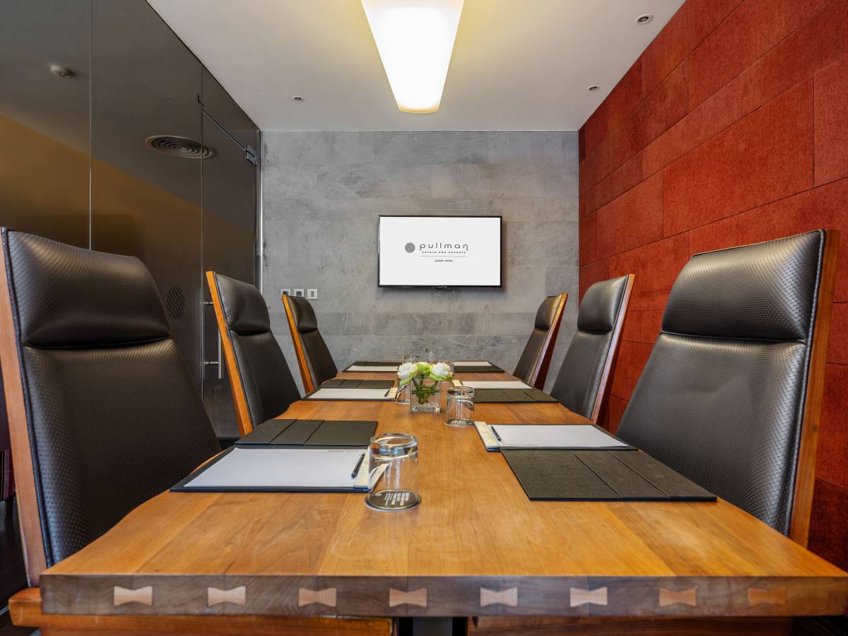 Pullman Saigon Centre - Executive Lounge