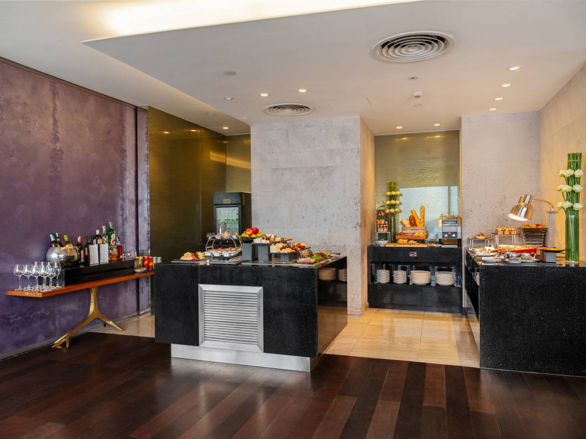 Pullman Saigon Centre - Executive Lounge