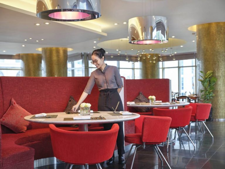 Pullman Saigon Centre - Food ConneXion Buffet