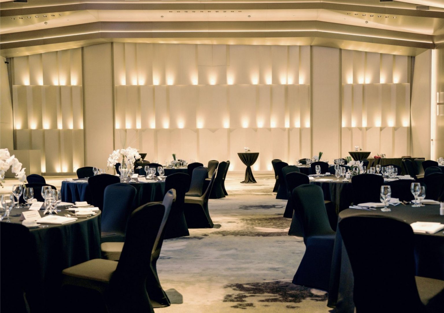 5-Star Meeting Rooms in Da Nang - Pullman Danang Beach Resort