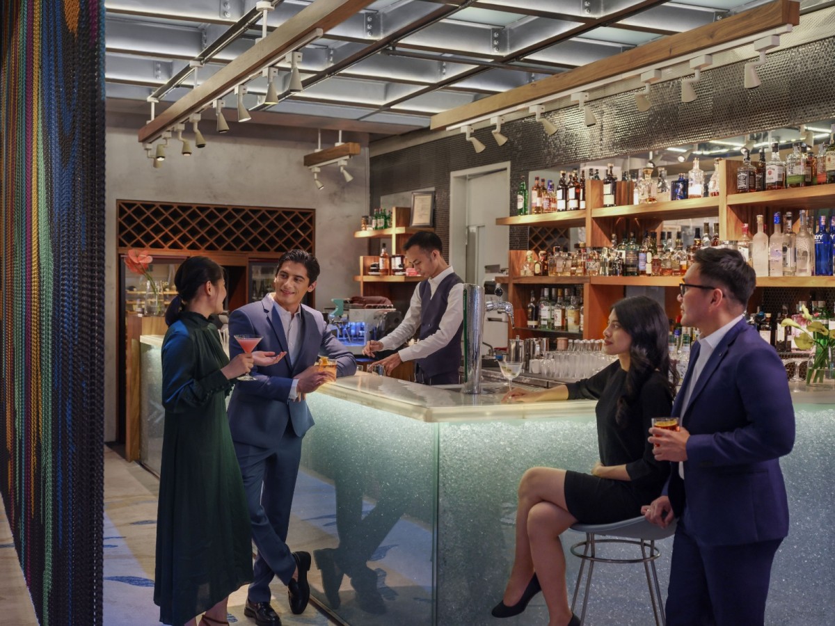 Pullman Jakarta Central Park - BUNK Lounge & Bar