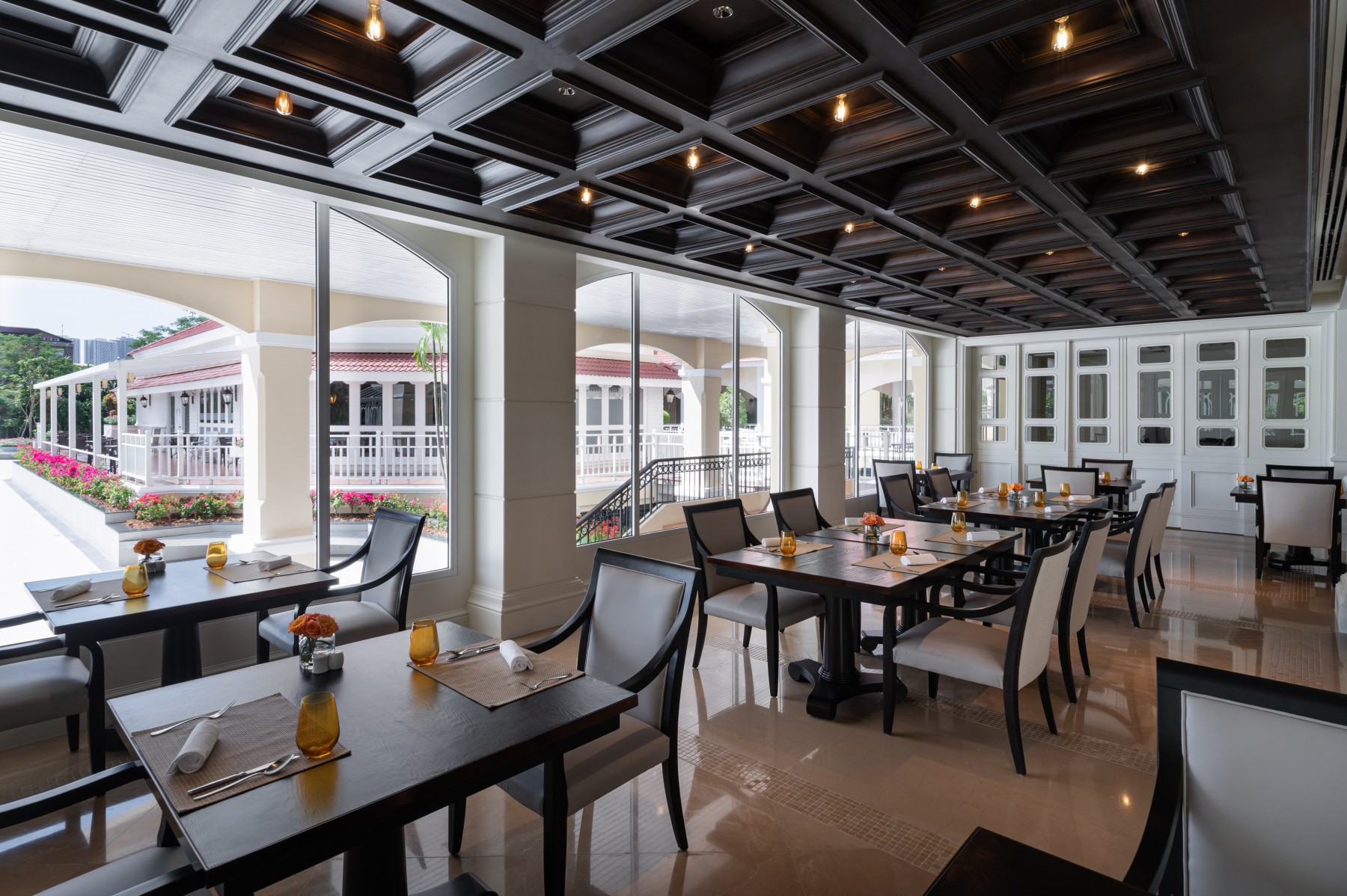 Sofitel Phnom Penh Phokeethra - La Formule - Brasserie Lunch