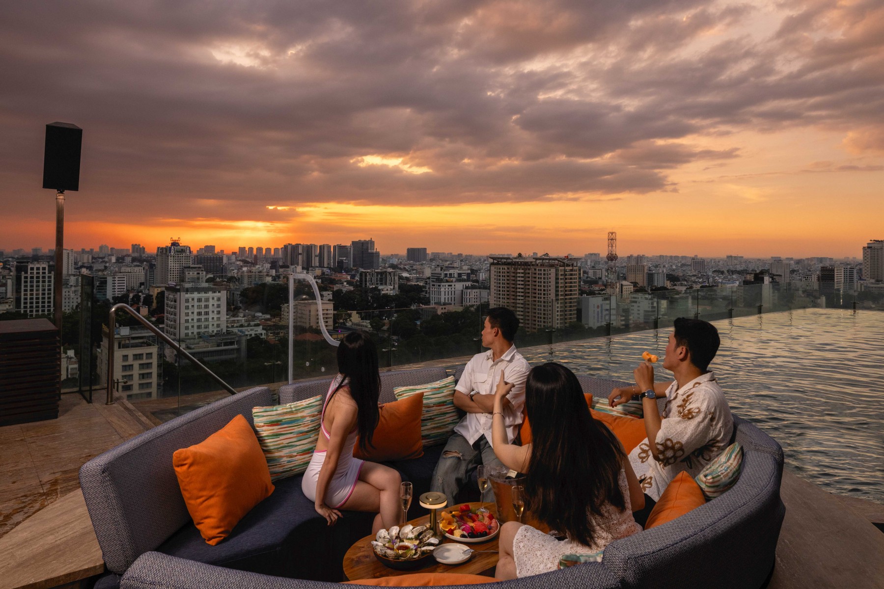 The Best Rooftop Bar in Saigon | Social Club Rooftop Bar