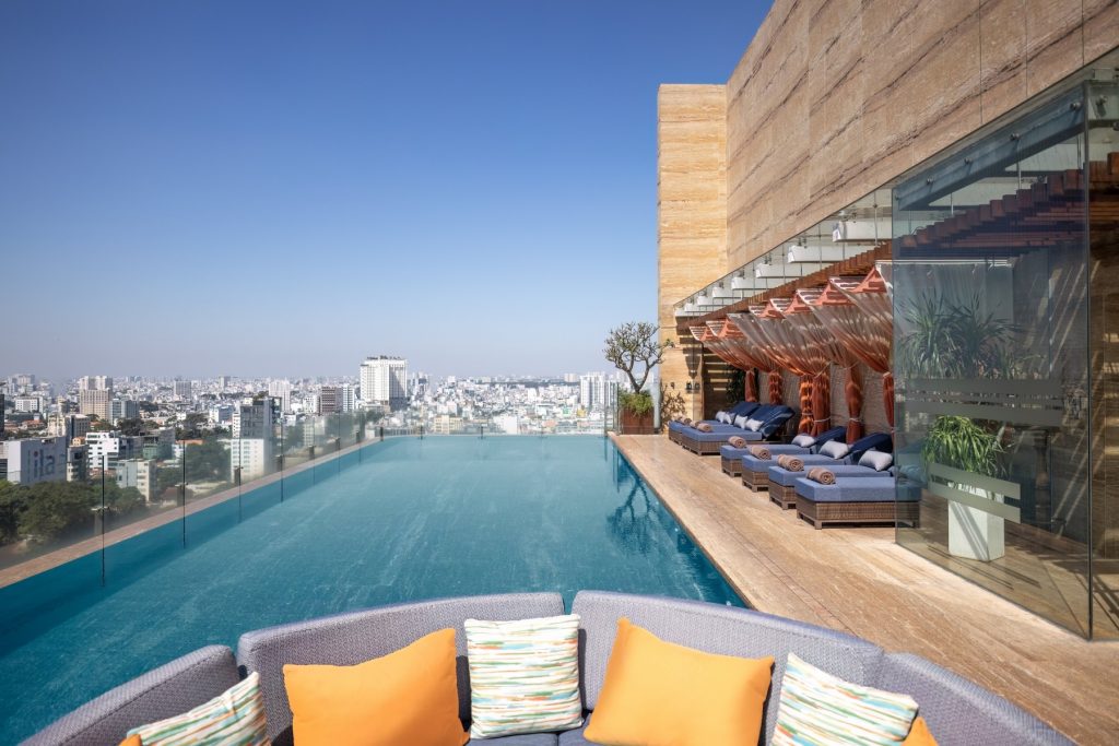 Infinity Pool - Rooftop Views & Cocktails | Hotel des Arts Saigon